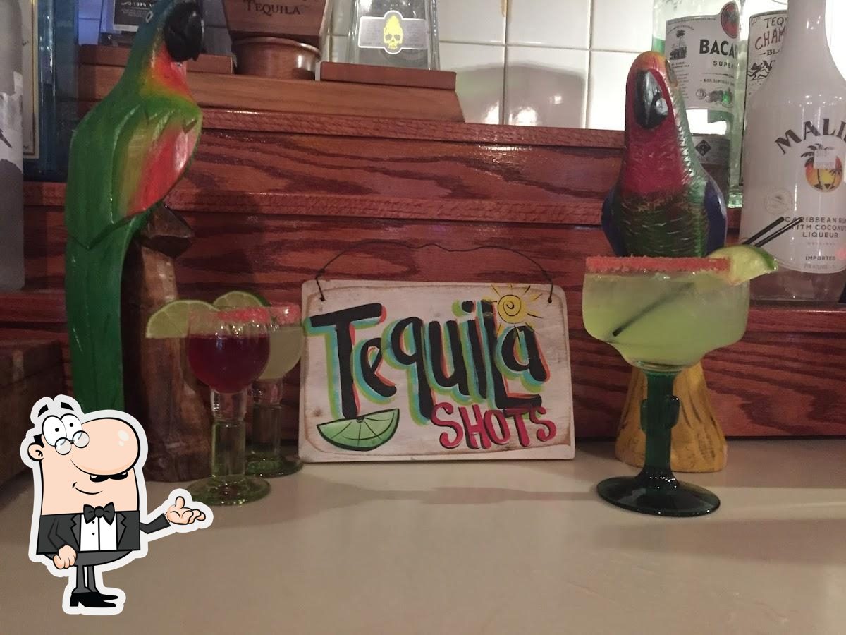 Red Rocks Cafe & Tequila Bar in Centreville - Restaurant menu and reviews