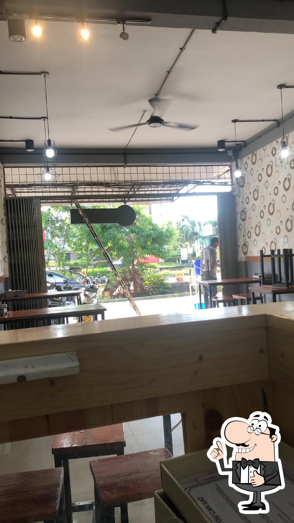 Holy Meat and Grill Halal Botania1 restaurant, Batam - Restaurant reviews