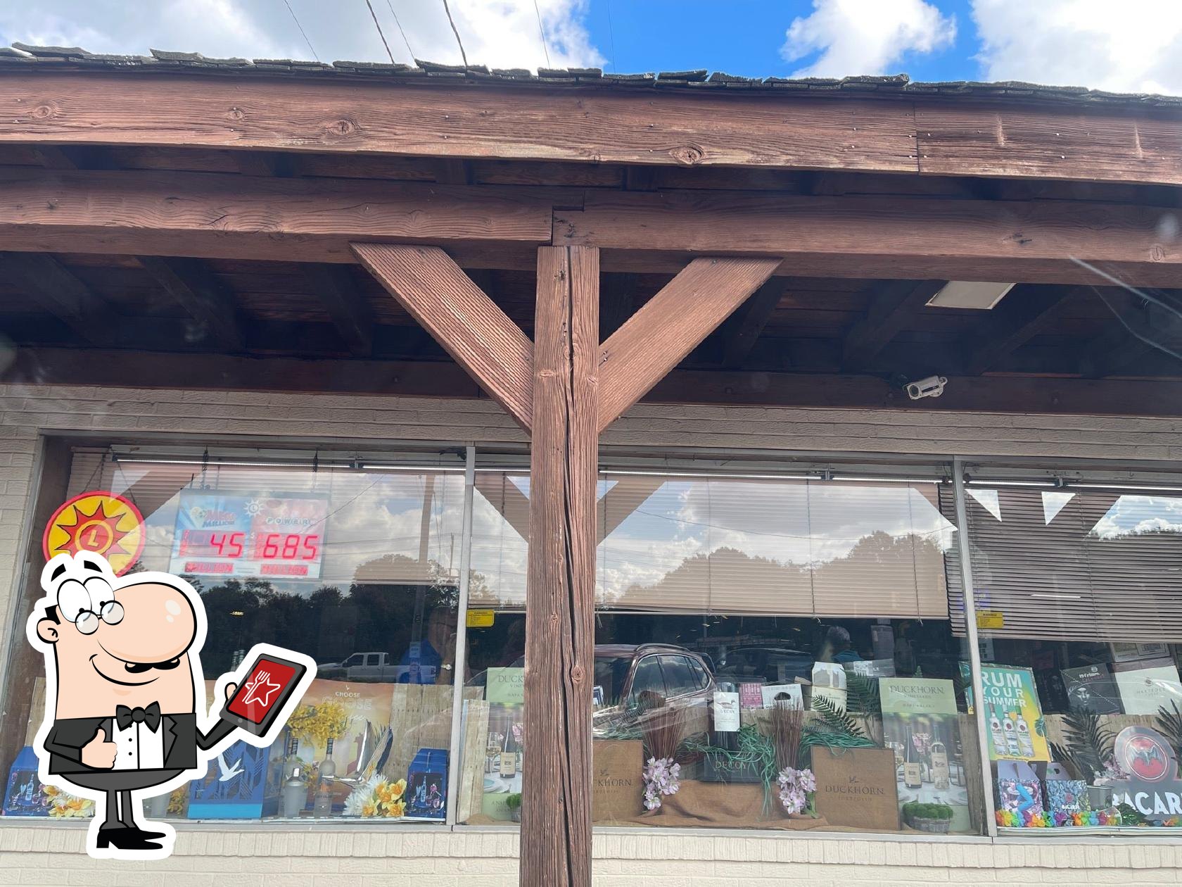 Rips Delicatessen in Bowie