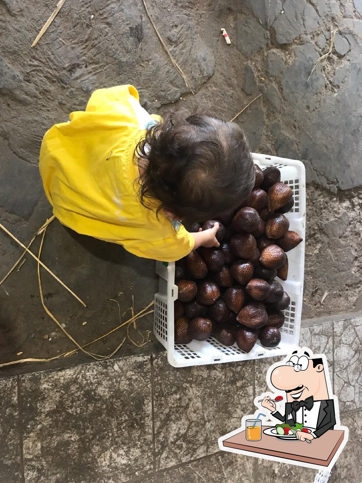 Tukang Buah restaurant, Cileungsi
