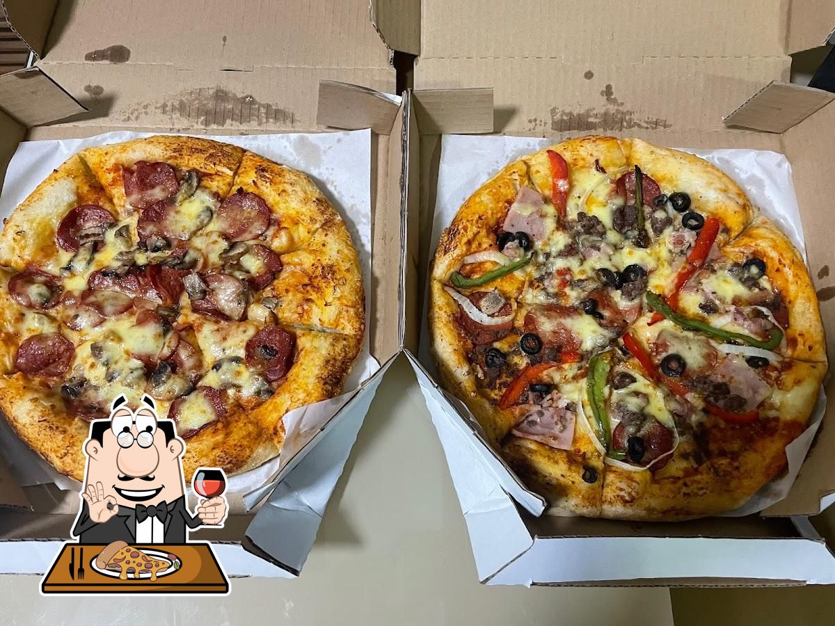 Pizza Telefono restaurant, Manila, 1004 Leon Guinto St - Restaurant ...