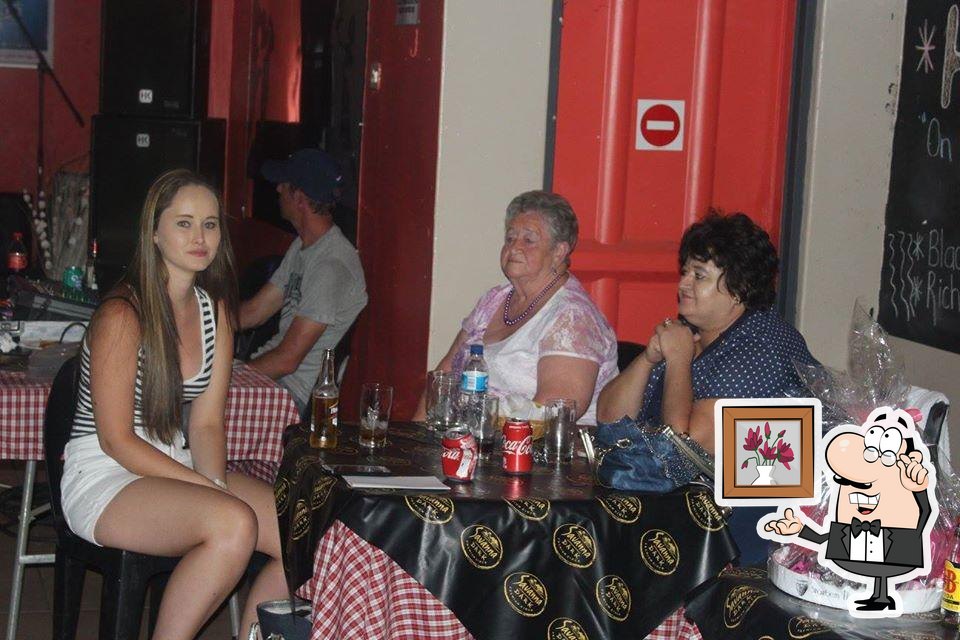 Bundus Inn Pub, Phokeng - Restaurant reviews