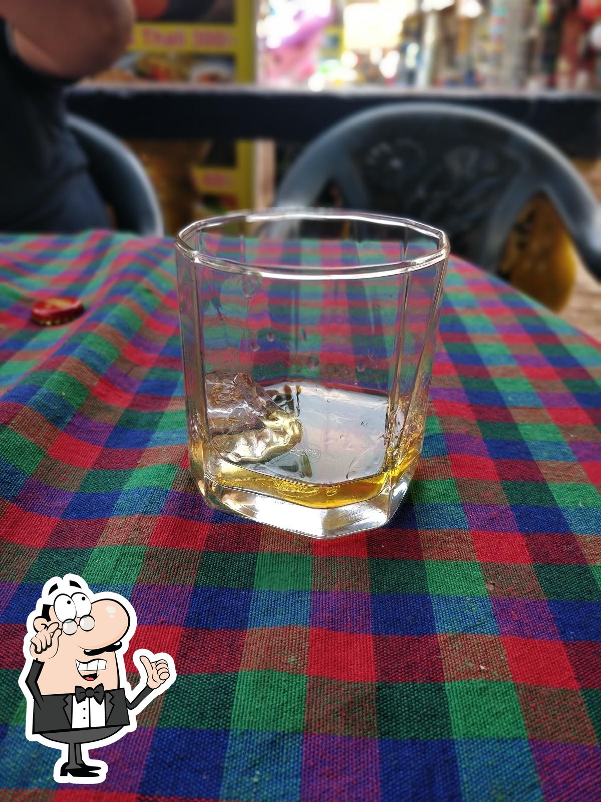 Falcon bar & restaurant, Calangute - Restaurant reviews