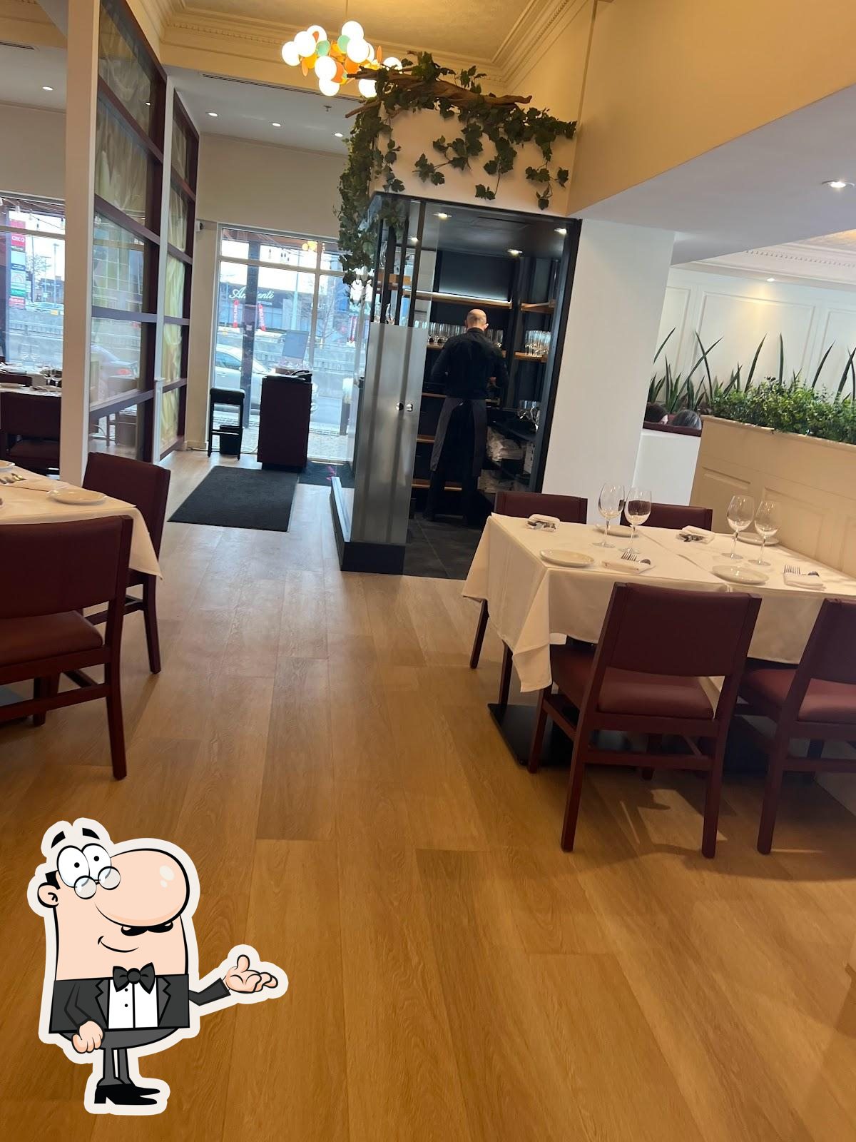Portovino Decarie, Montréal - Restaurant menu, prices and reviews
