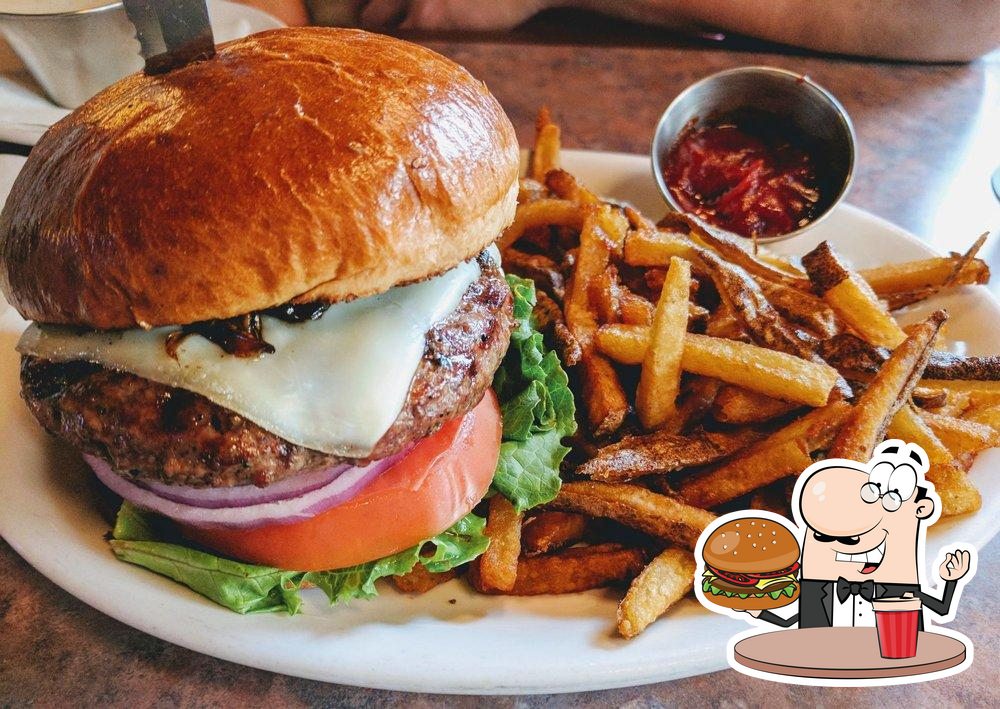 City Pool Hall & Sports Bar in Chicago - Restaurant menu and reviews