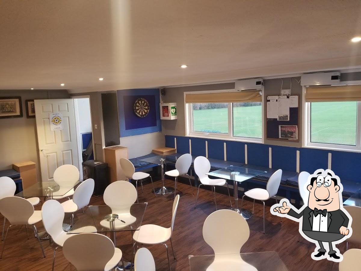 Liphook United Football Club in Liphook - Restaurant reviews