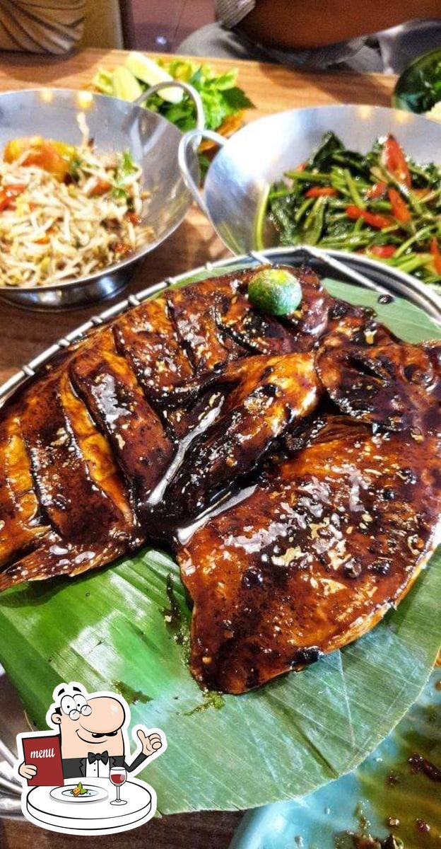 Raja Sunda restaurant, Bandung, Jl. Dr. Djunjunan No.63 - Restaurant ...