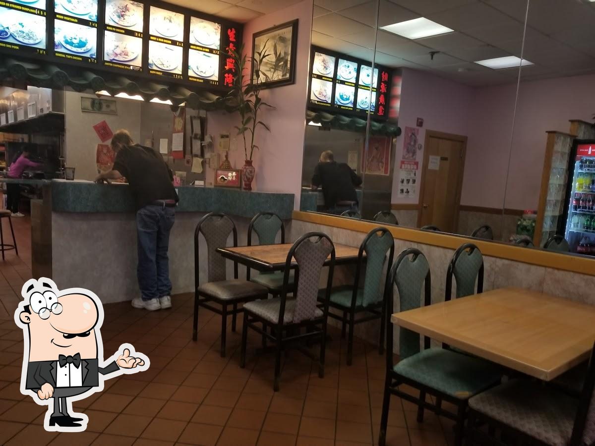 Uncle Ray Kitchen in Middle Island - Restaurant menu and reviews