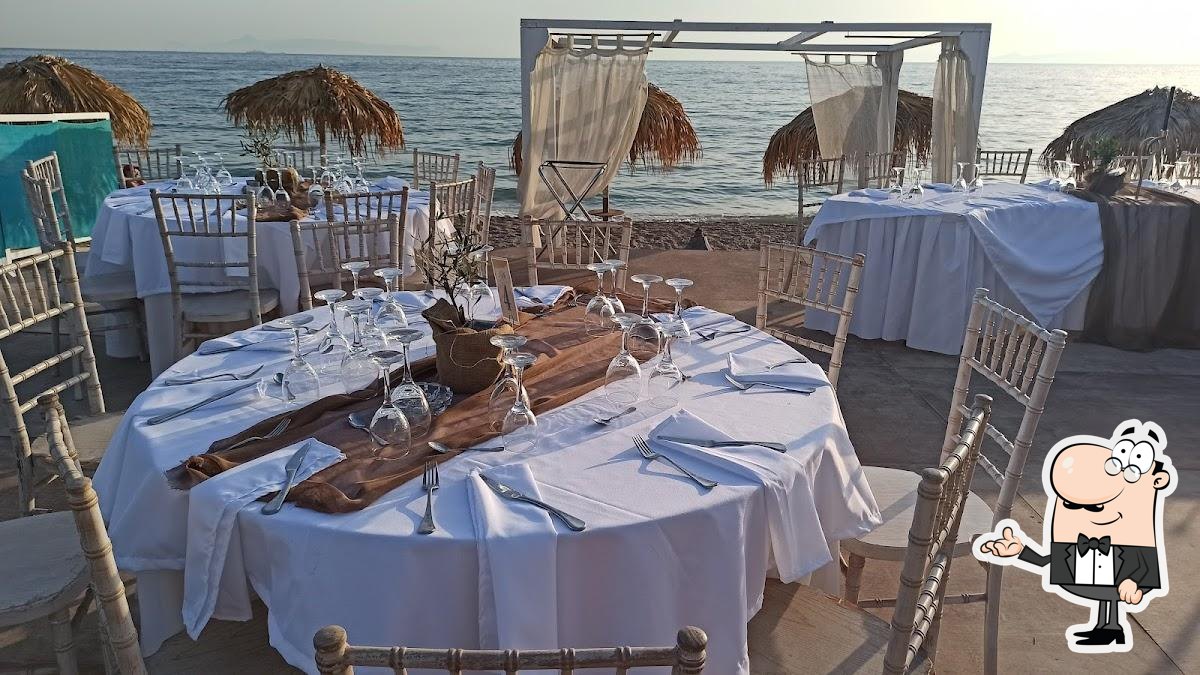 Bikini Beach Bar, Alimos - Restaurant reviews