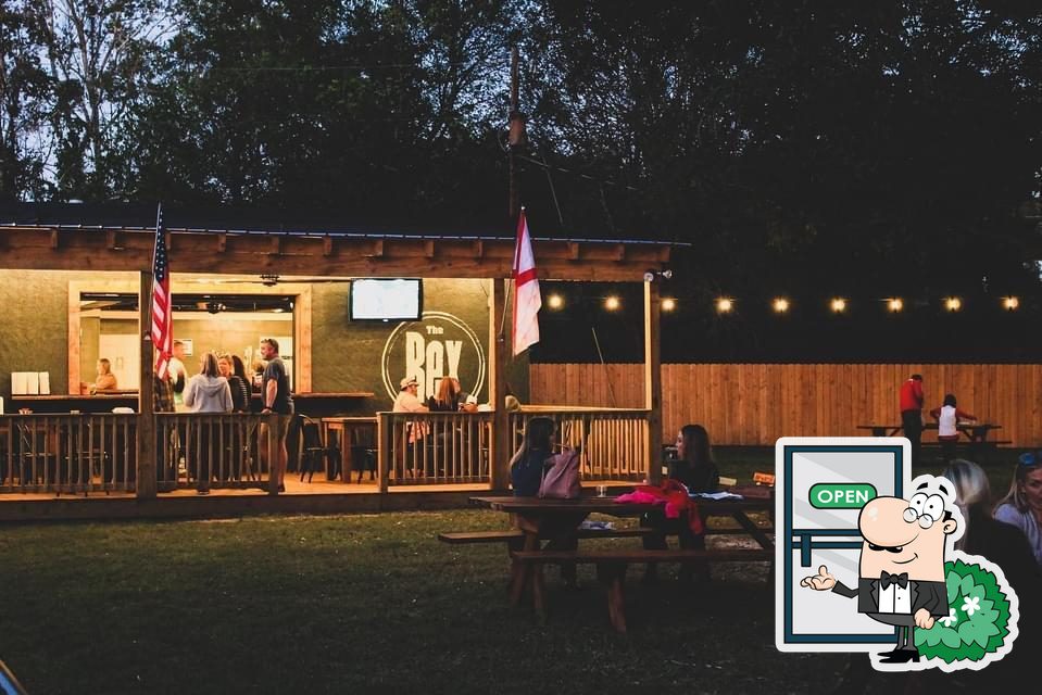 The Rex - Food Truck Park & Bar in Millbrook - Restaurant reviews