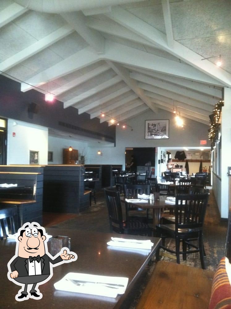 Foreside Tavern & Side Bar in Falmouth - Restaurant reviews