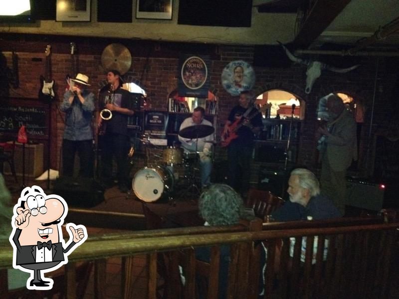 Strange Brew Tavern in Manchester - Restaurant menu and reviews