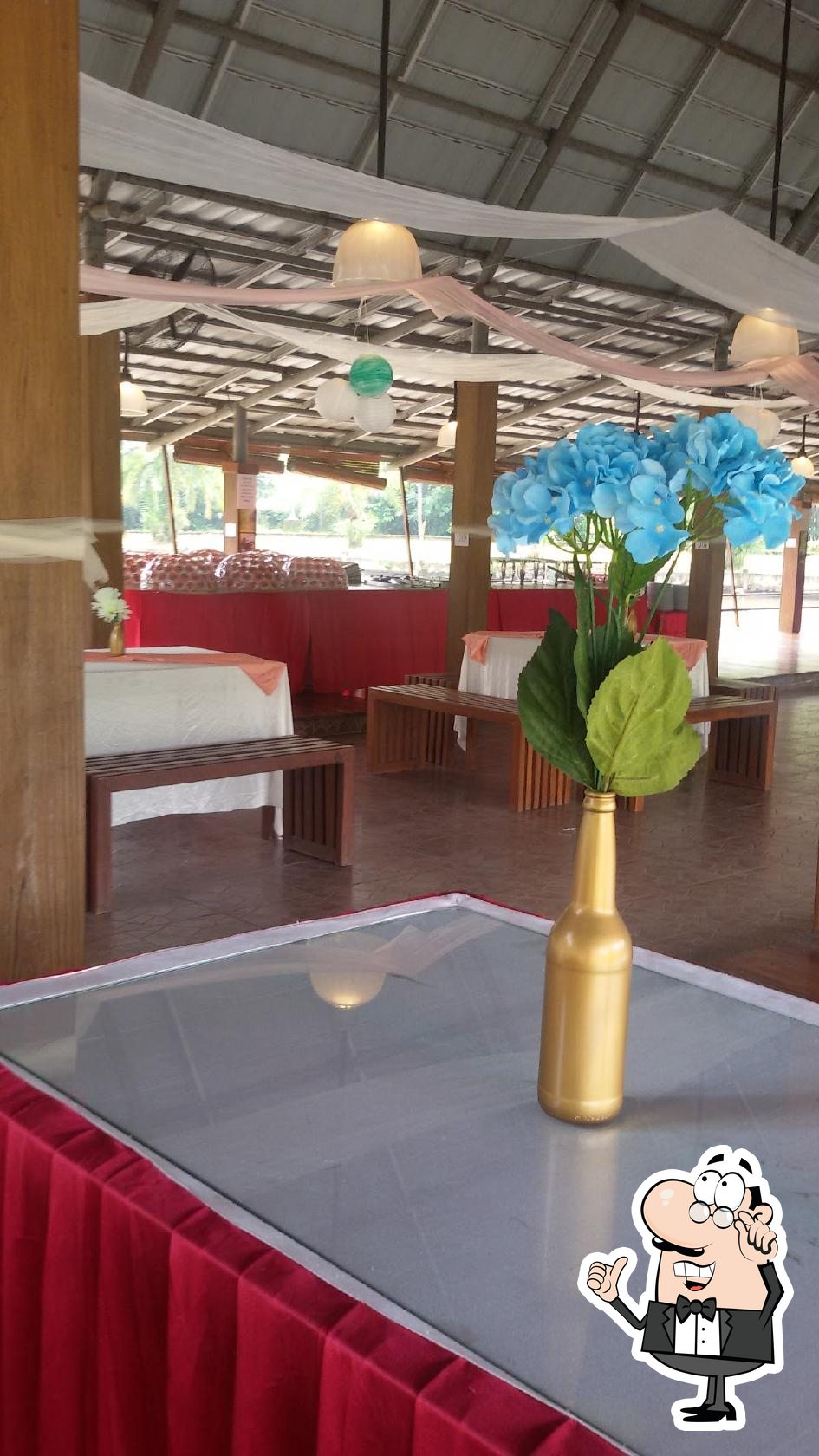 Telaga Sindur restaurant, Pengasinan - Restaurant reviews