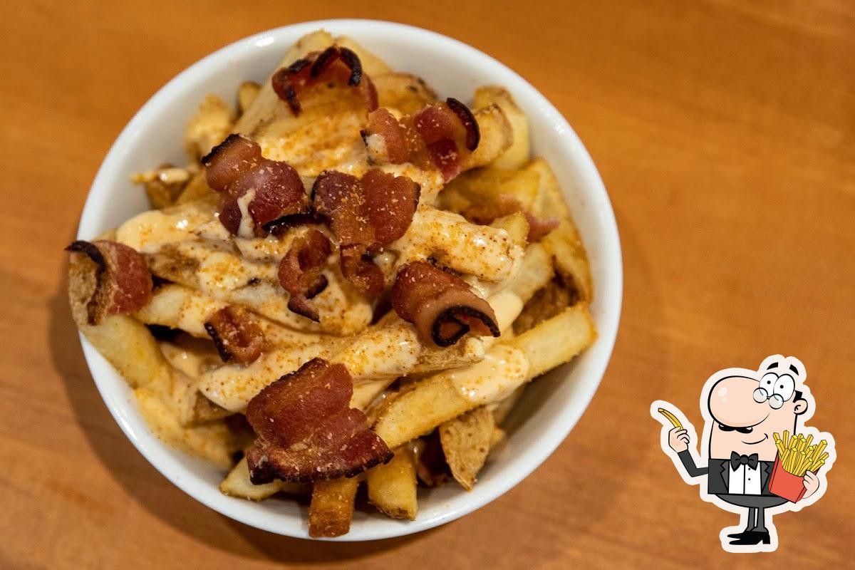 Inner Rail Food Hall in Omaha - Restaurant menu and reviews