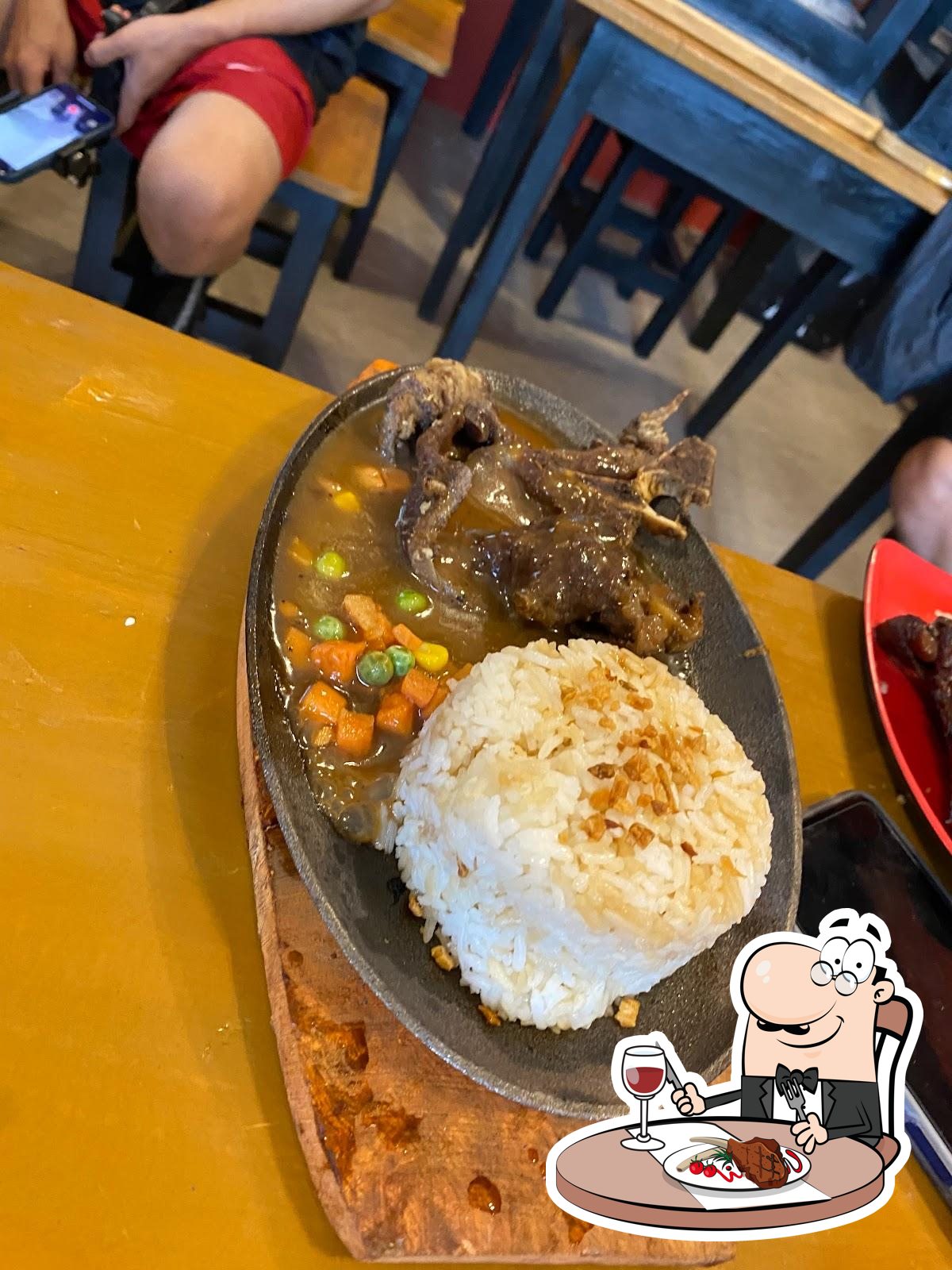 PARES ON THE GO - DASMARINAS restaurant, Dasmariñas - Restaurant reviews