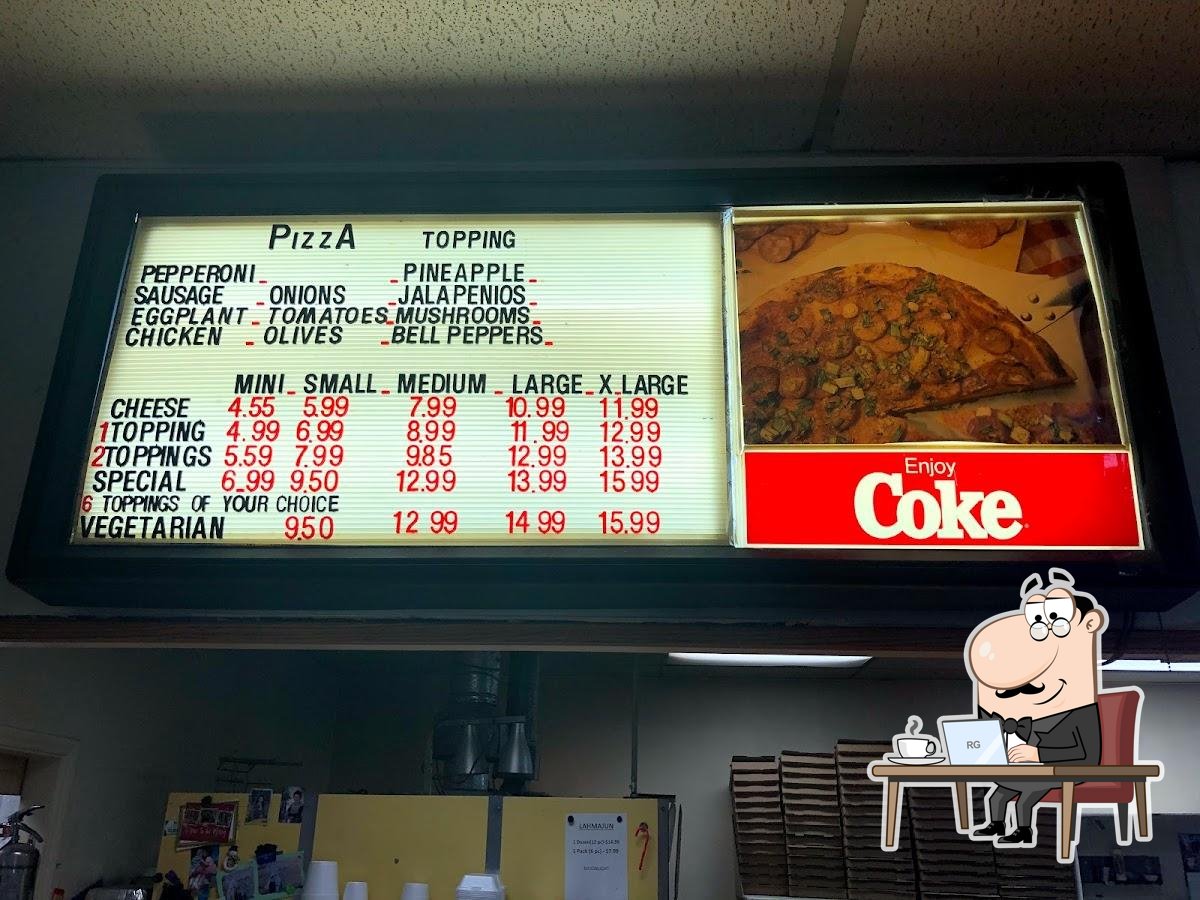 Moonlight Pizza & Chicken in Fountain Valley - Restaurant menu and reviews