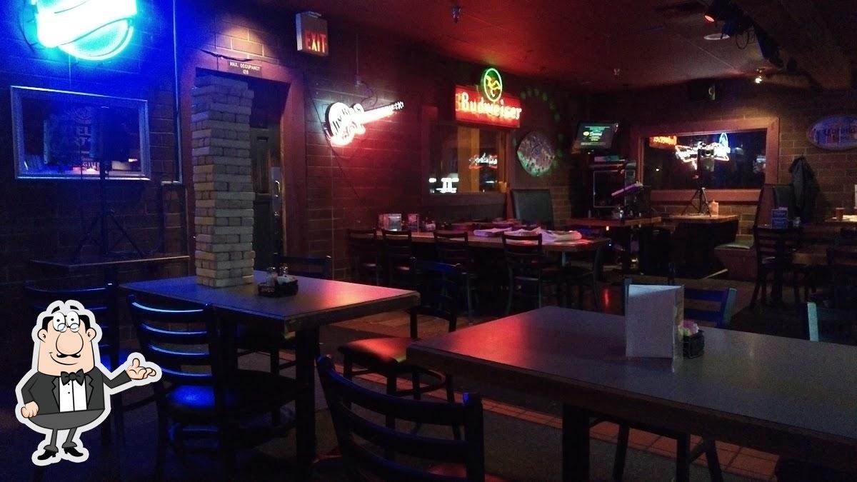 Daman's Bar and Grill, Redmond - Restaurant menu, prices and reviews