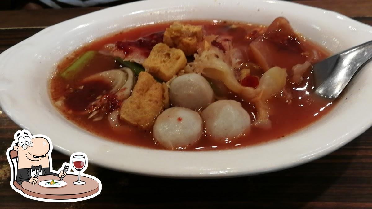 Tha Siam restaurant, Pattaya City - Restaurant reviews