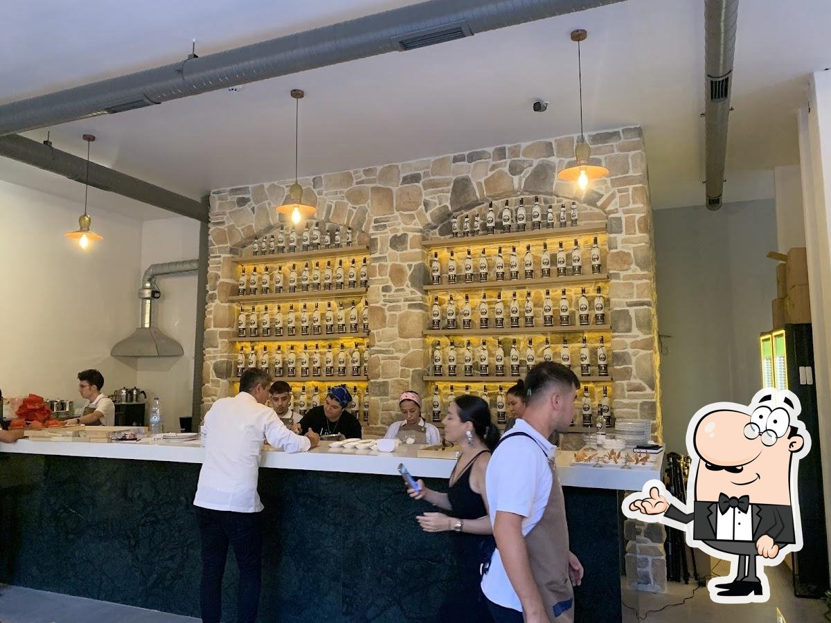 Uzun Masa, Istanbul - Restaurant menu, prices and reviews