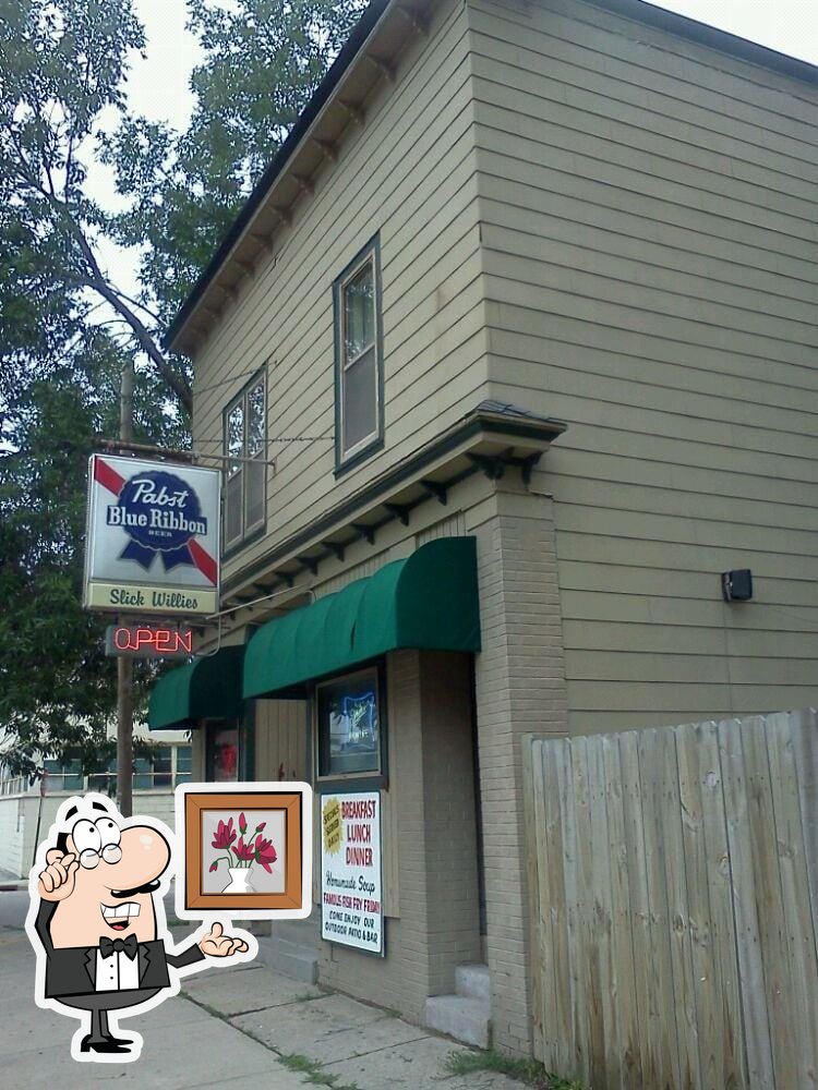 Slick Willy's, South Milwaukee - Restaurant menu, prices and reviews