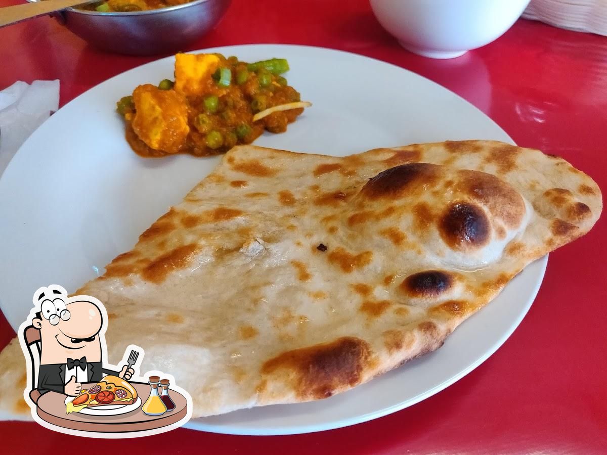 Sabis Kitchen indian and seafood Restaurant in Port Douglas ...