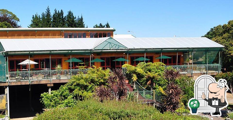 The Big Apple, SH 3 584 Main South Road in Otorohanga - Restaurant reviews