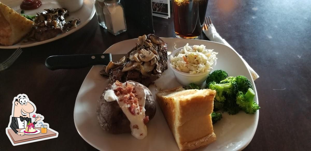 The Red Barn Restaurant & Dano's Lounge, 405 Main St in Moosomin ...
