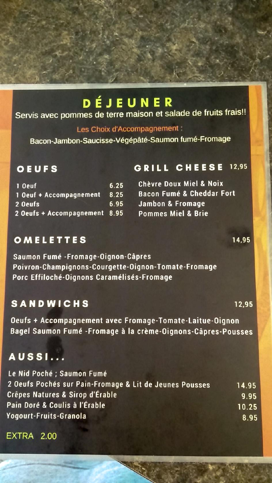 Menu au Virgule Apéritif Café, Sherbrooke