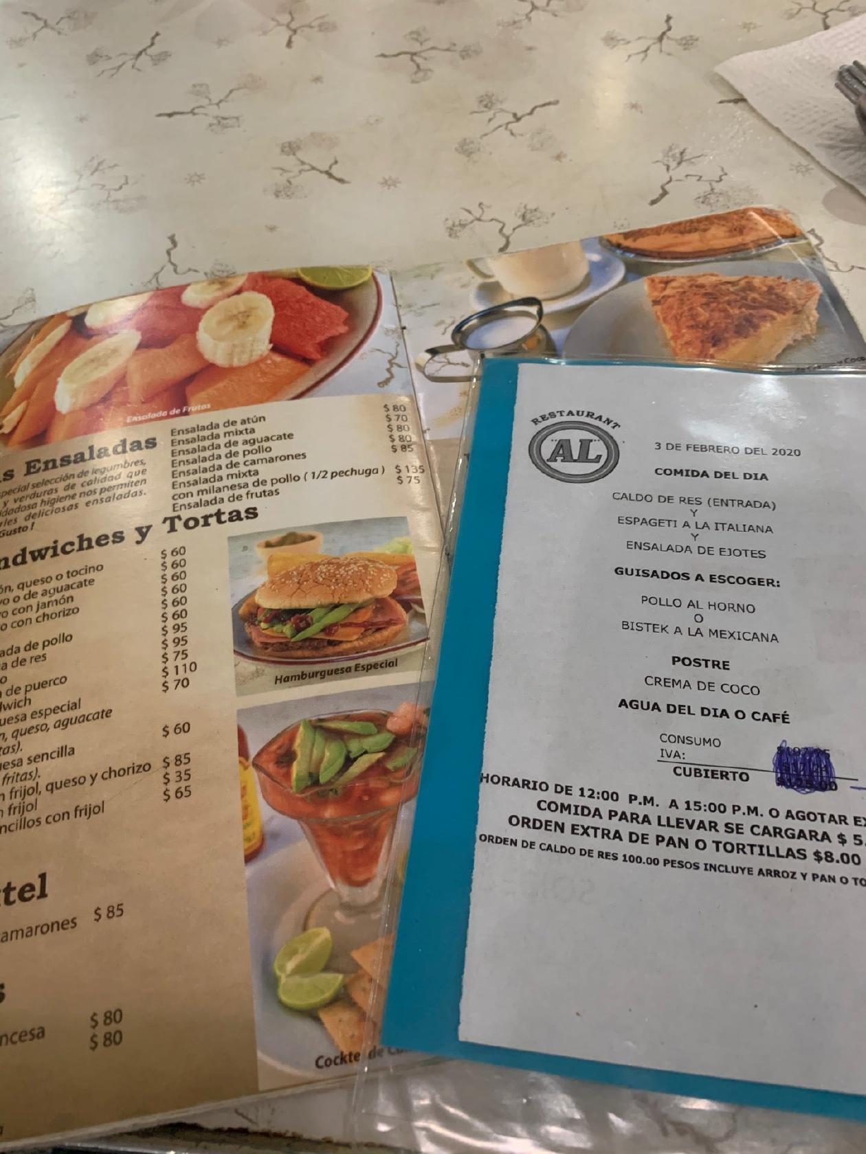 Menu at AL cafeteria, Monterrey