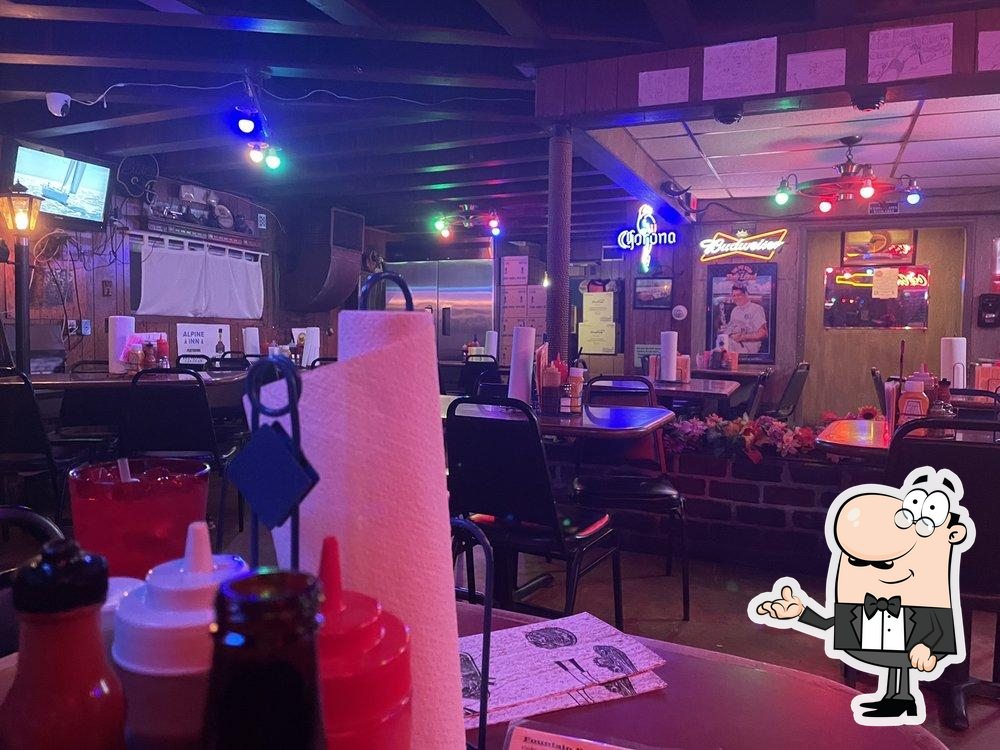 Alpine Inn in Omaha - Restaurant menu and reviews