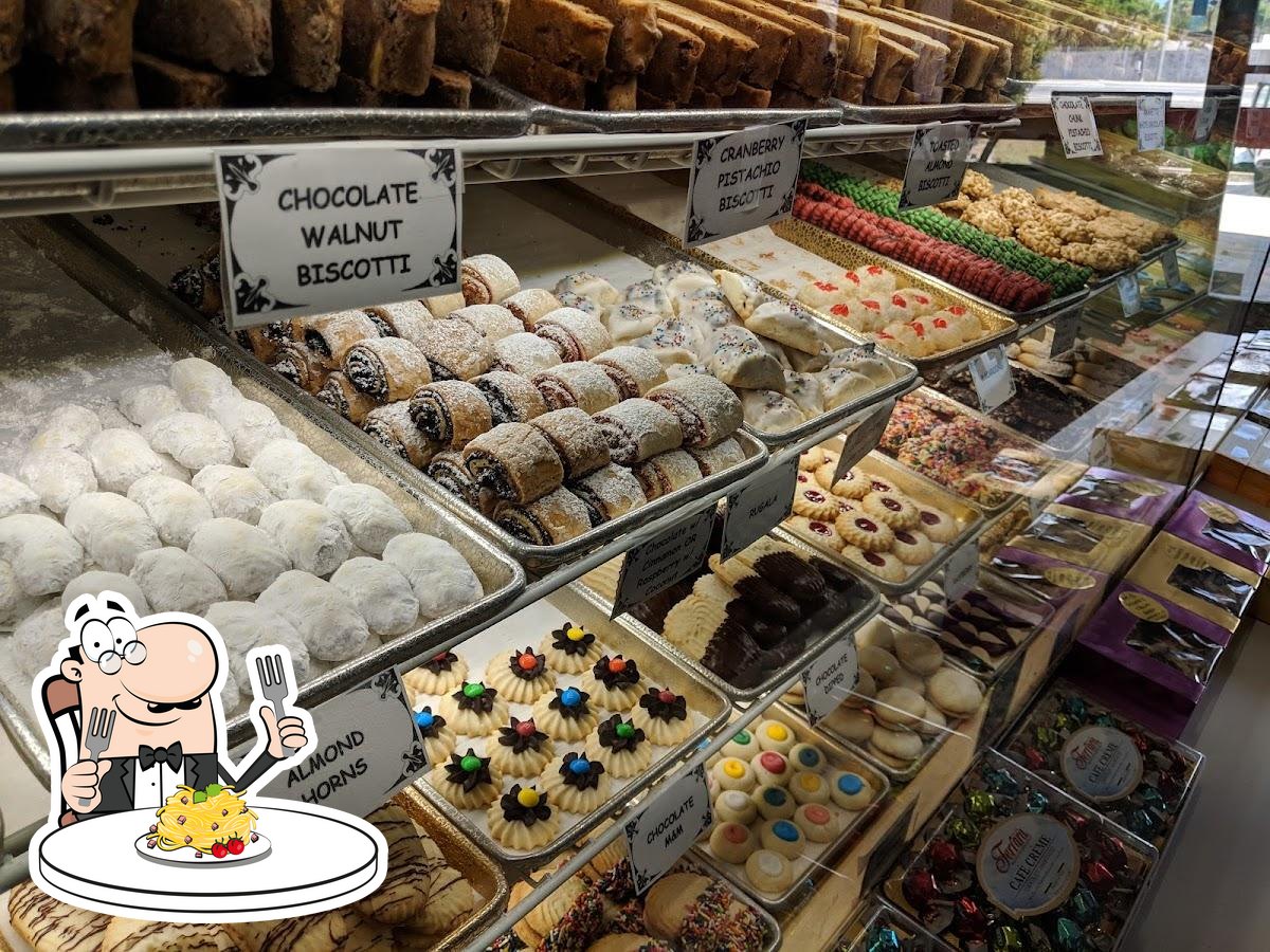 Paisano's Italian Bakery in Sarasota - Restaurant menu and reviews