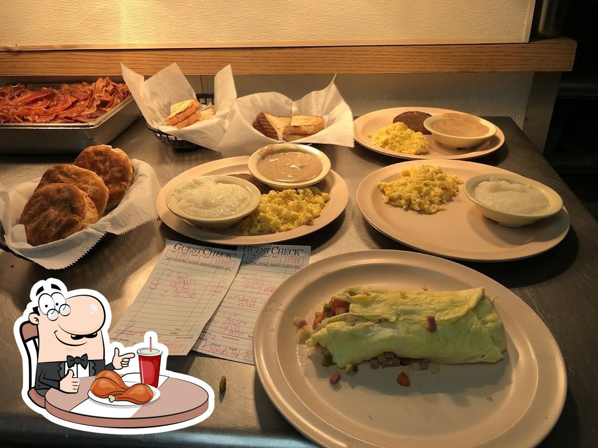 Carolina Cafe in Spindale - Restaurant menu and reviews