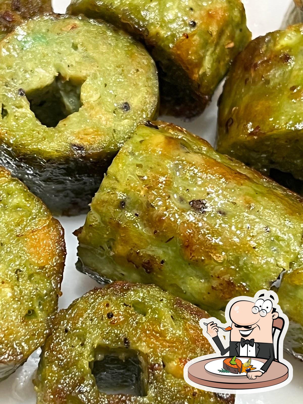 Chicken Palace, New Delhi, Shop No.1467 Gali Qasim Khan - Restaurant ...