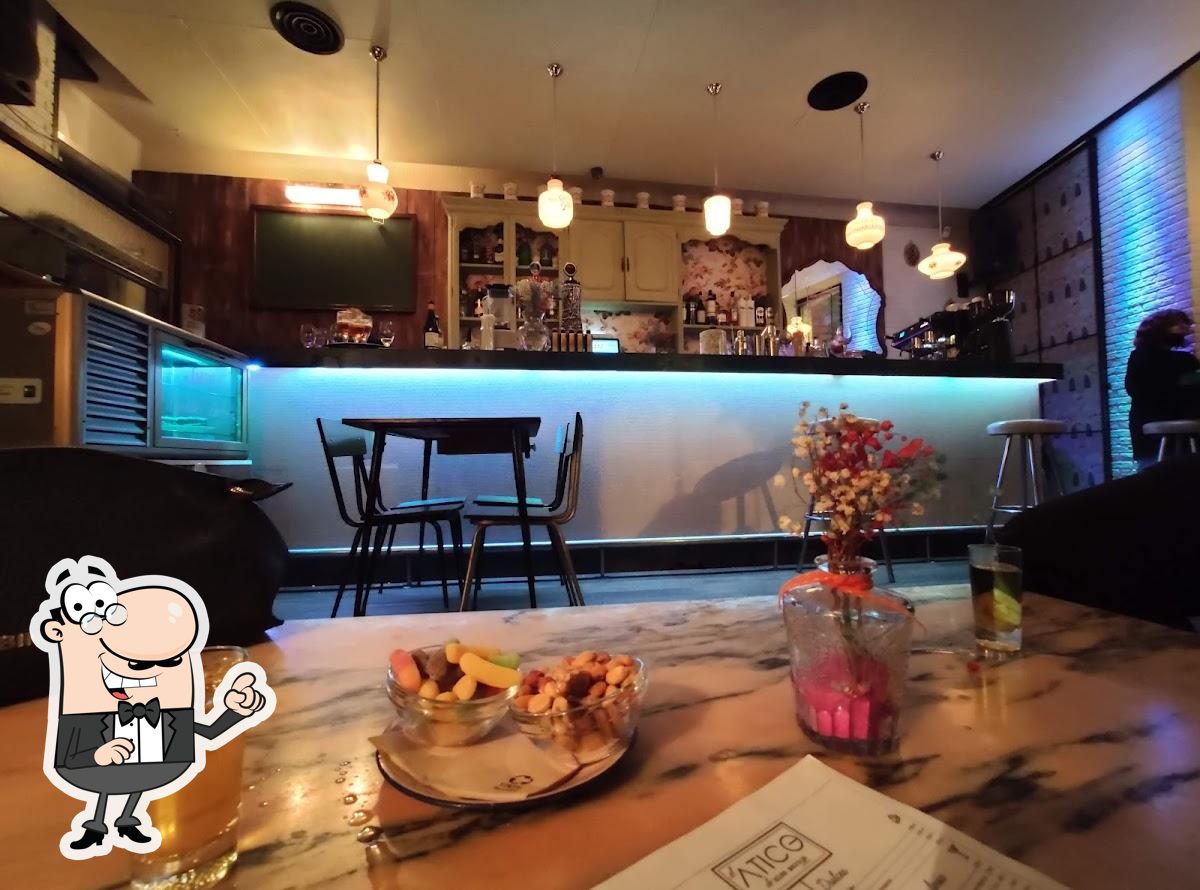 Pub y bar El Ático de Miss Maruja, La Coruña - Opiniones del restaurante