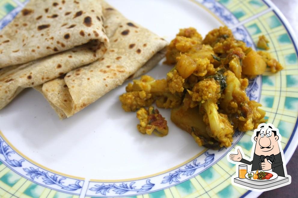 Mums Indian Food in Carina - Restaurant reviews