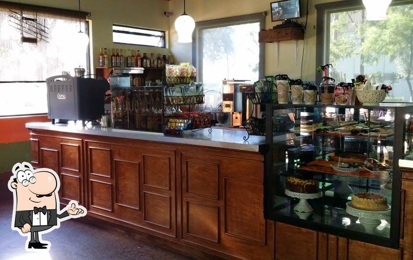 Círculo Café, Tijuana, Universidad # 14418 - Restaurant menu and reviews