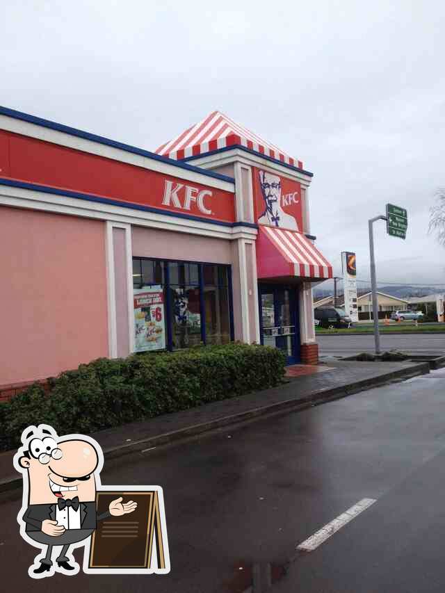 KFC Eastgate, Buckleys Rd and, Linwood Ave in Christchurch - Restaurant ...