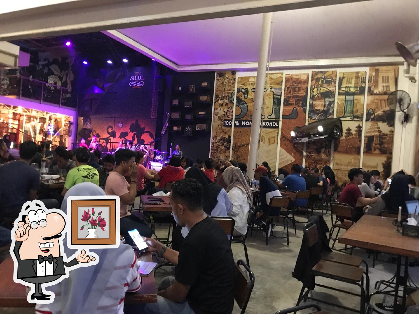 Simetri Coffee Roaster cafe, Yogyakarta - Restaurant reviews