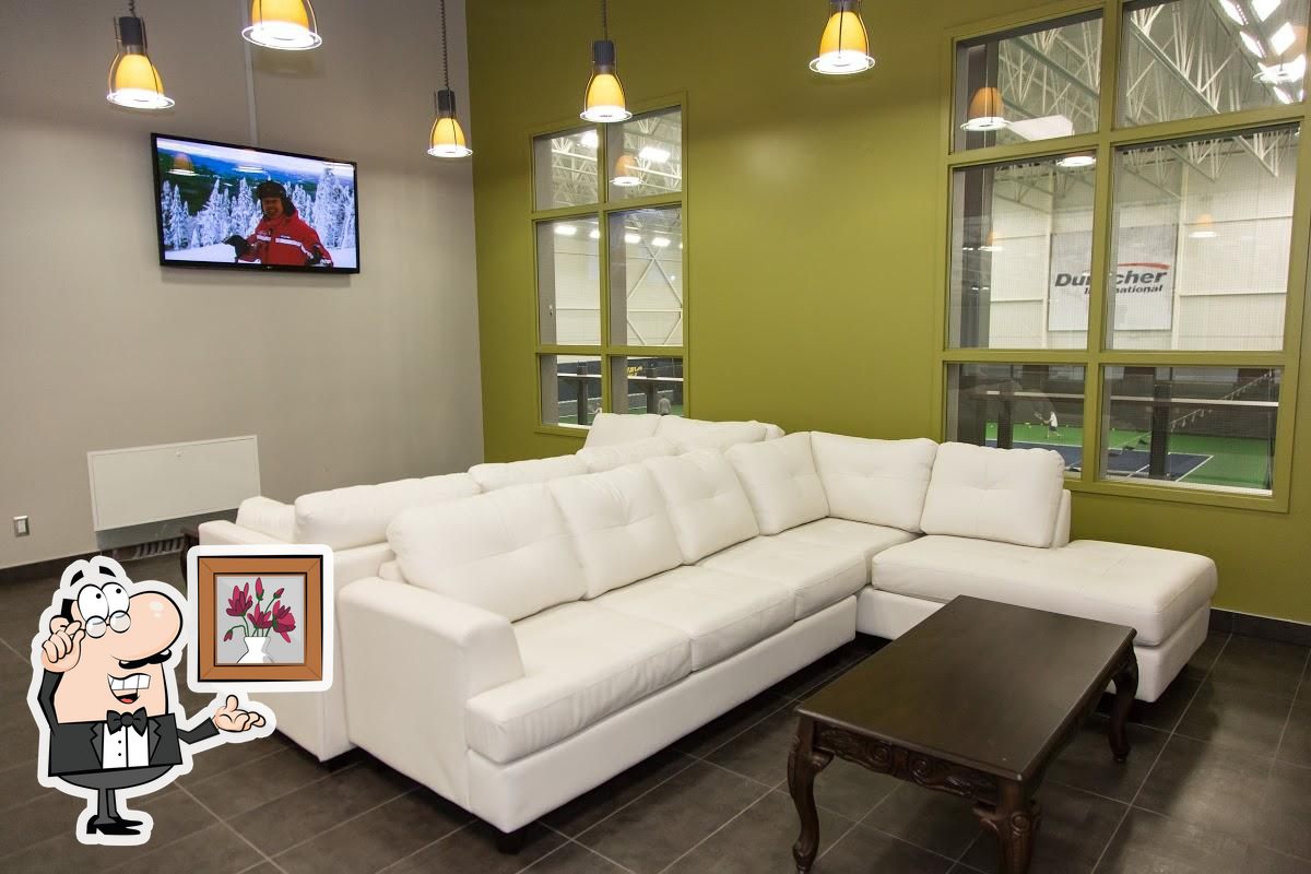 Complexe sportif Sani Marc in Victoriaville - Restaurant reviews