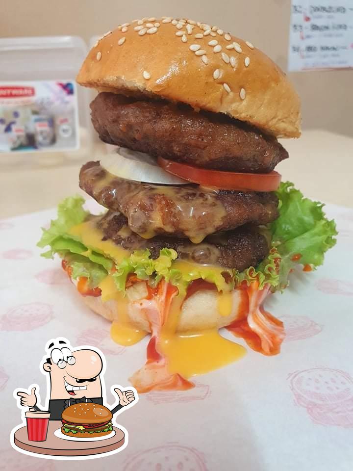 Eat-and-Out Burgers restaurant, Bacoor