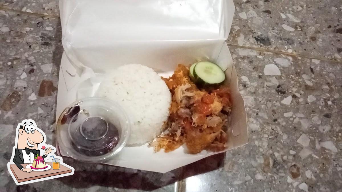 Ayam Geprek Hara Chicken restaurant, Klaten, Jl. St. Delanggu No.21 ...