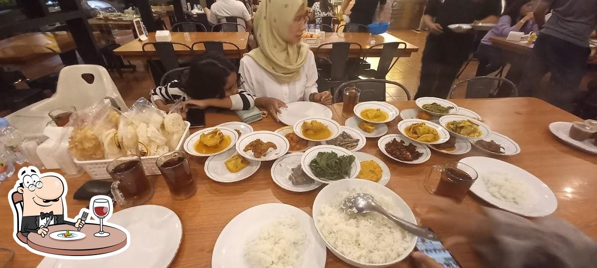 Resto Padang Simpang Raya restaurant, Surabaya - Restaurant reviews