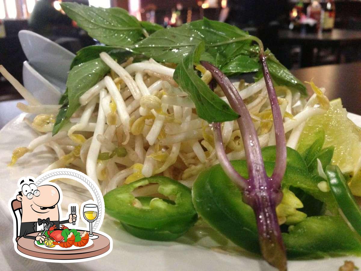 Pho Four Seasons, 3690 College St in Beaumont - Restaurant menu and reviews