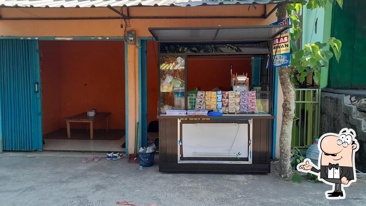 Es Teh Jumbo dan Seblak Dua Arjuna, Gabugan - Menú del restaurante ...
