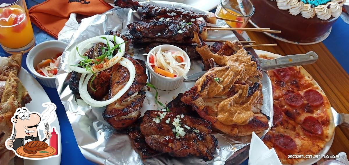 Mooon Cafe - Escaño Beach, Dumaguete - Restaurant reviews