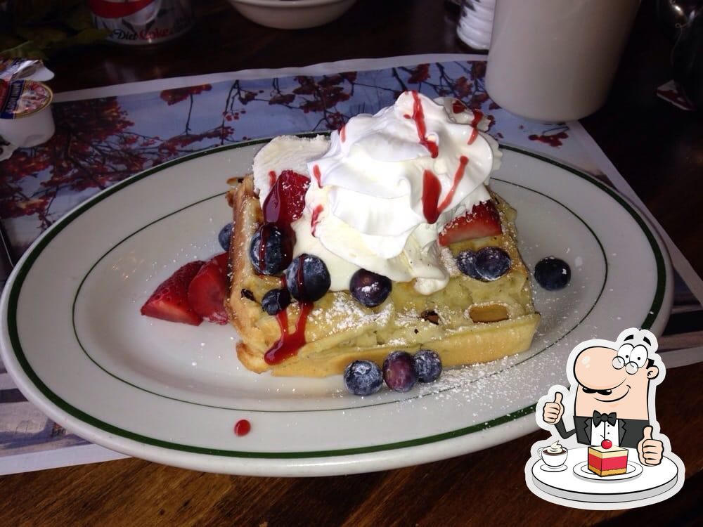 Louie's Bakery, 4033 Chestnut St in Emmaus - Restaurant menu and reviews