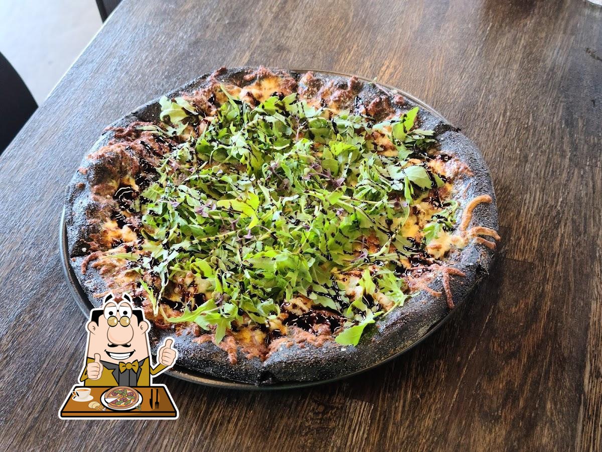 Black Crust Pizzeria, Vik - Restaurant menu and reviews