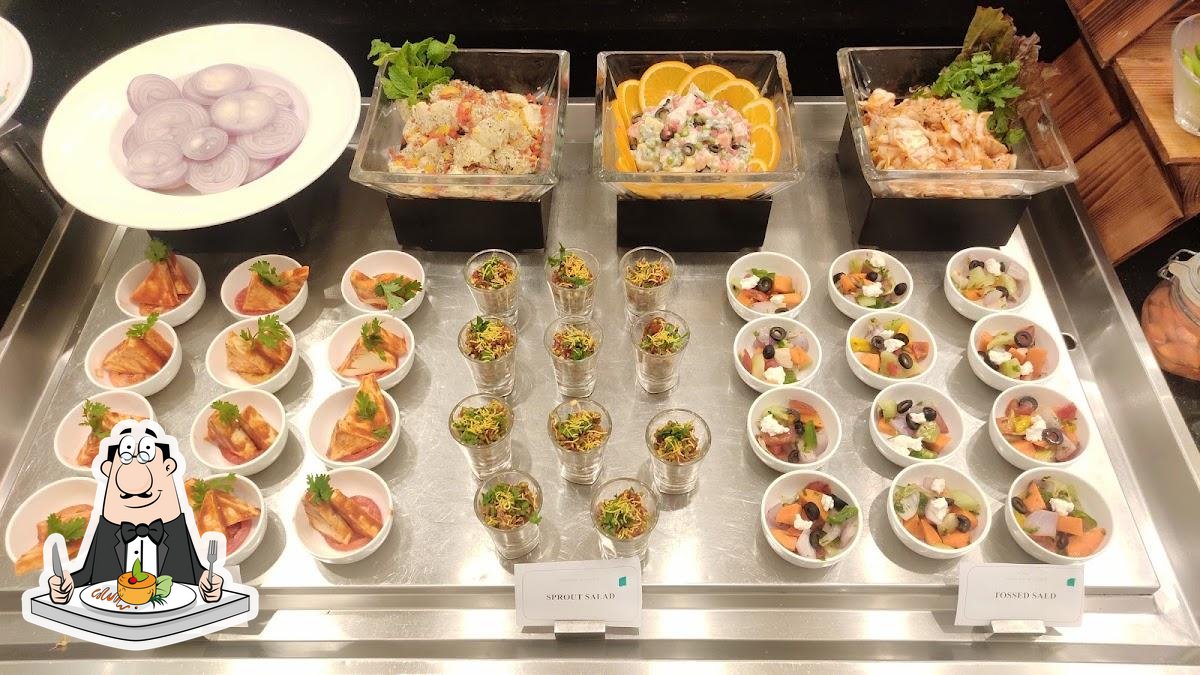 Flavours Restaurant by Manjeera sarovar premier, Rajahmundry ...