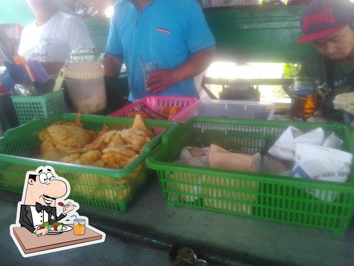 Angkringan Pak Darmadiꦄꦁꦏꦿꦶꦔꦤ꧀ꦥꦏ꧀ꦝꦂꦩꦣꦶ cafe, Yogyakarta - Restaurant ...