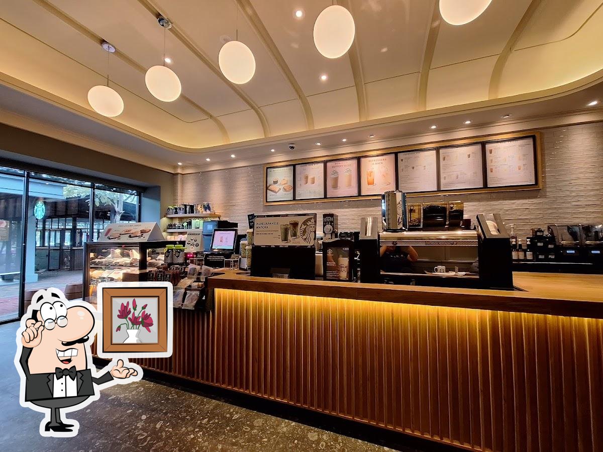 Starbucks Benton Junction, Bencongan - Restaurant menu, prices and reviews